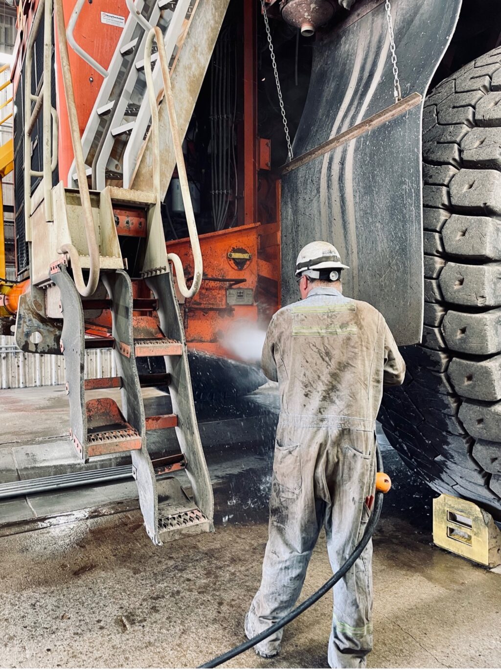 Pressure Washers – Wash Bay Solutions International – Advanced Oil ...